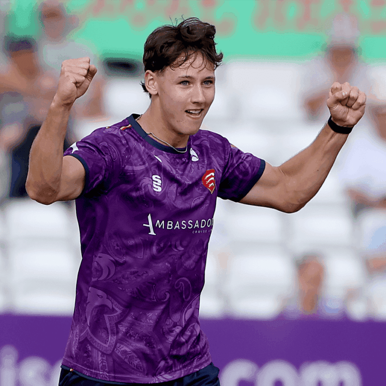 Charlie Bennett - Essex Cricket